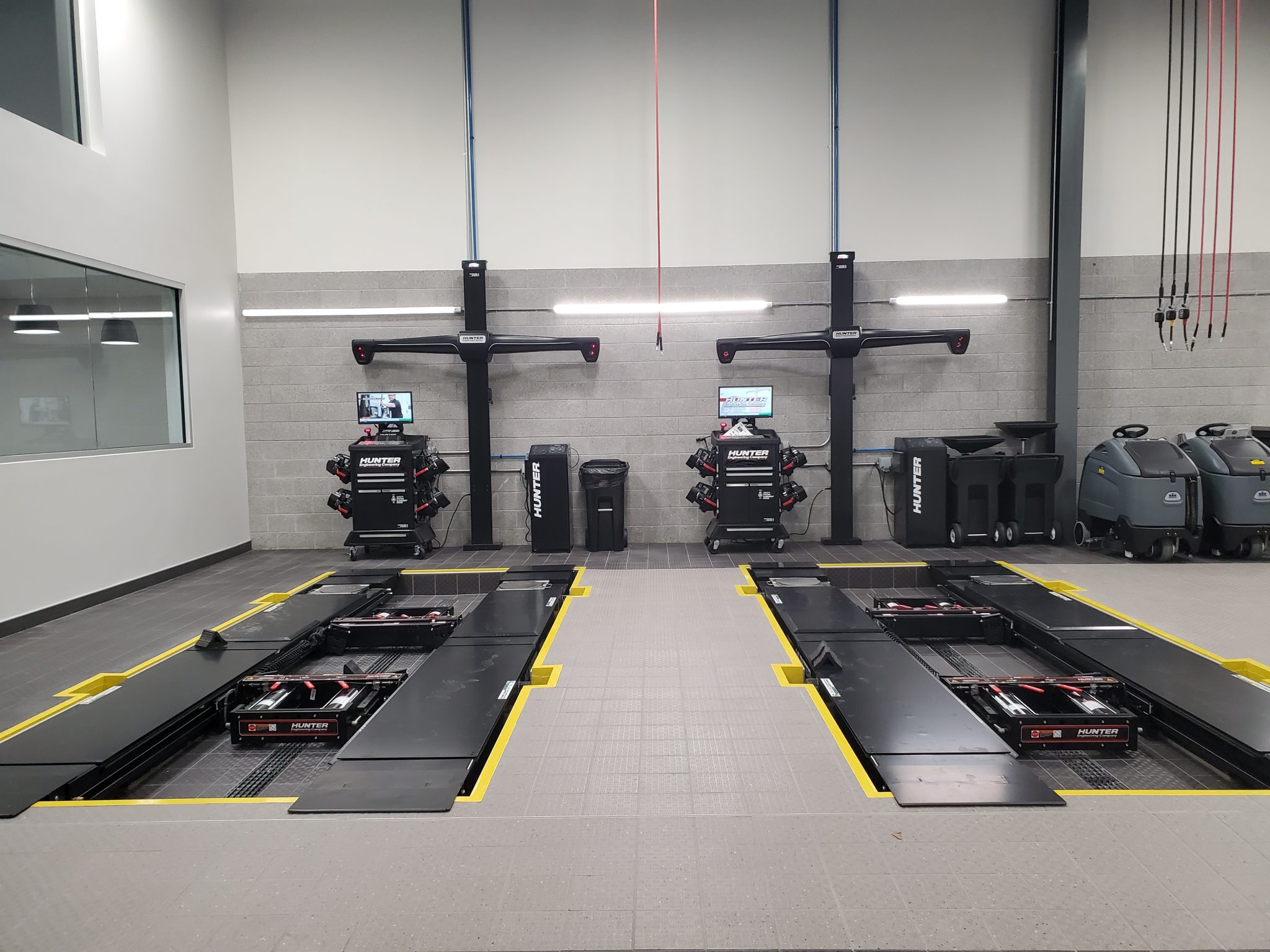 Hunter Alignment Racks in Connecticut, Rhode Island and Western MA